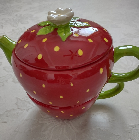 Dining | Tea Set Teapot With Lid And Cup Red Green Flower Holiday ...